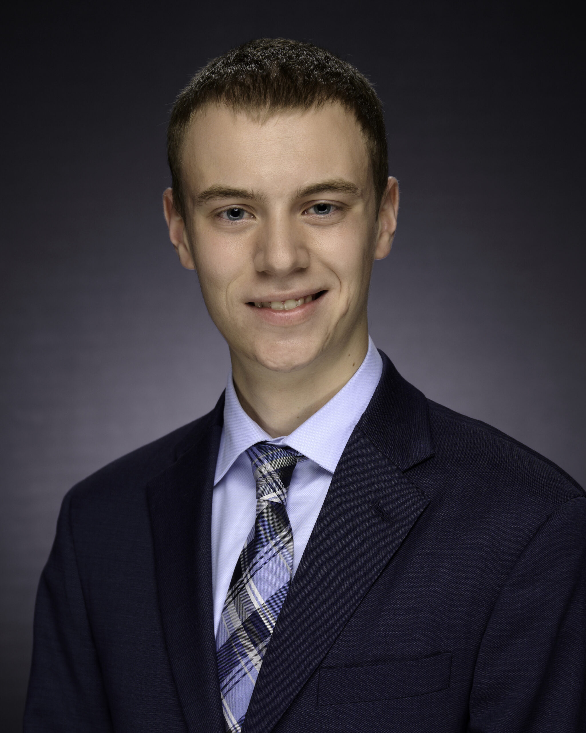 professionalHeadshot – Marquis Research Group
